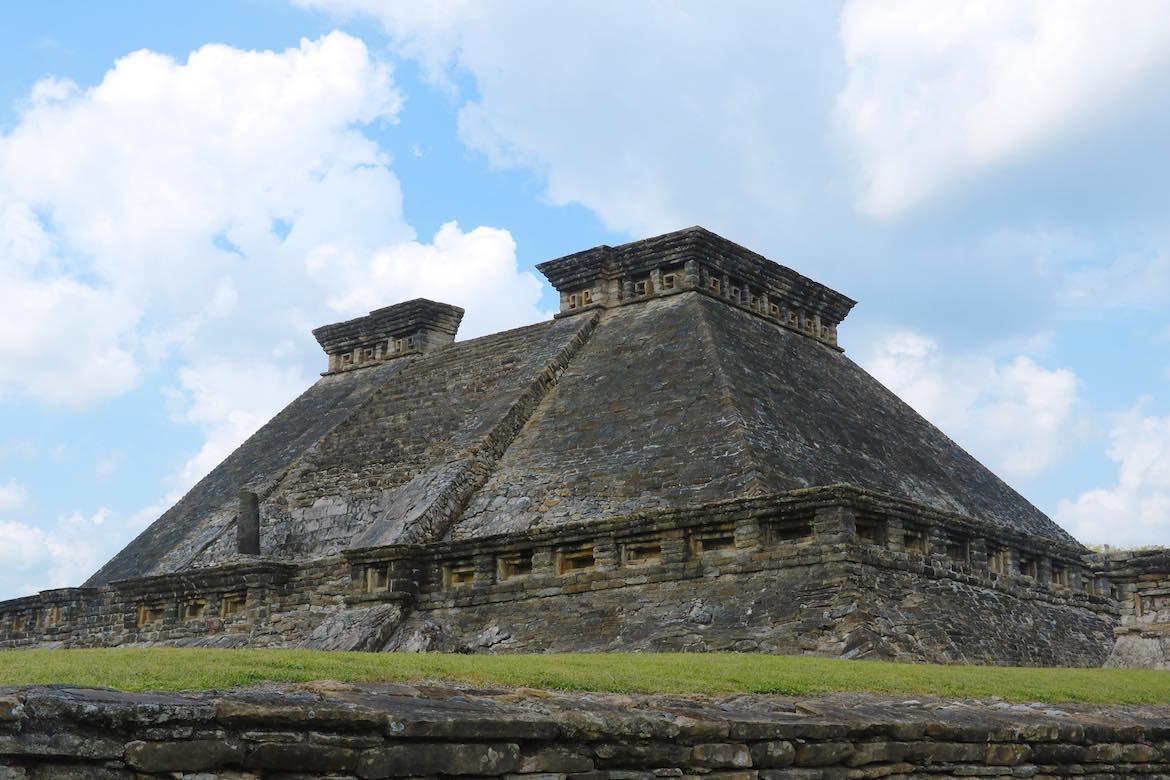 El sol y la luna, según el pueblo totonaco – Mexicanísimo