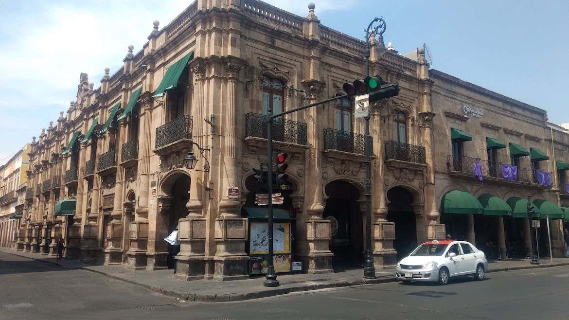 Breve crónica de Morelia, la ciudad de cantera rosa – Mexicanísimo
