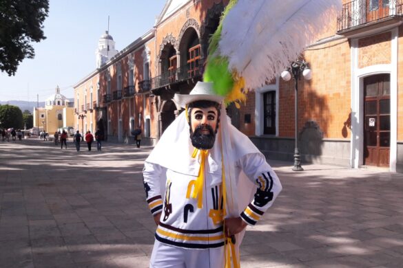 «El perro y el coyote», un cuento otomí – Mexicanísimo